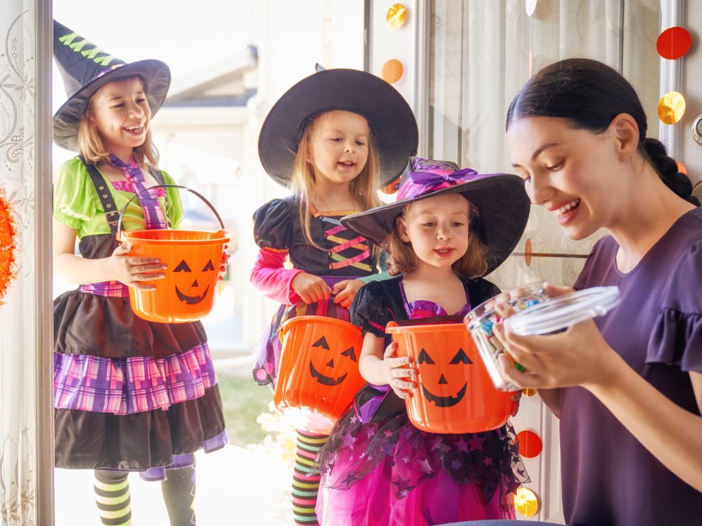 How to Save Money at Fall Festivals | Coupon Chief